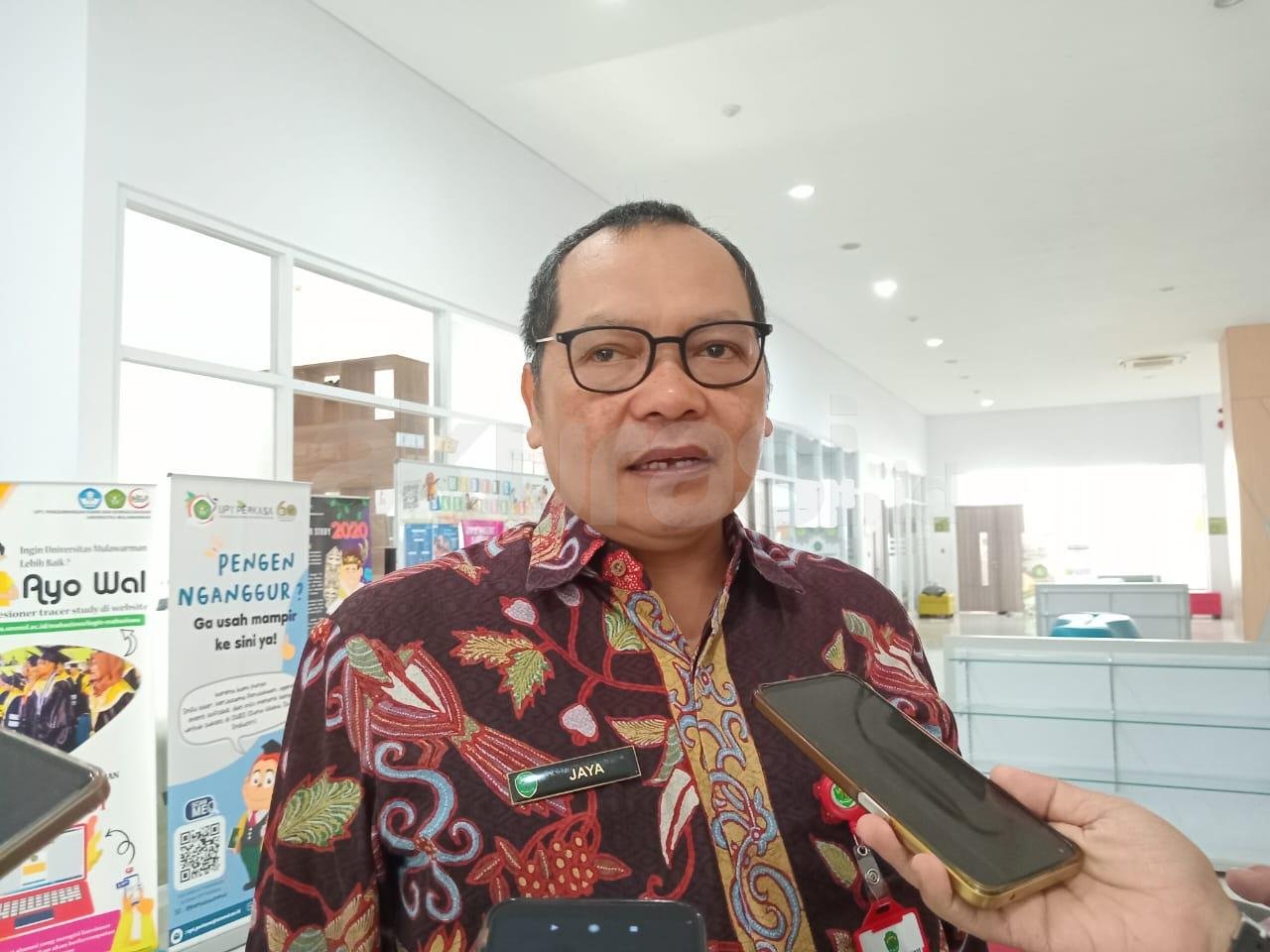 Tekan Angka Bunuh Diri, Dinkes Kaltim Ajak Masyarakat Hubungi Layanan ...